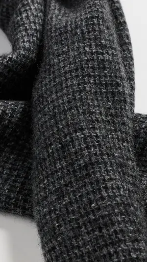 Vince Marled Micro Houndstooth Scarf