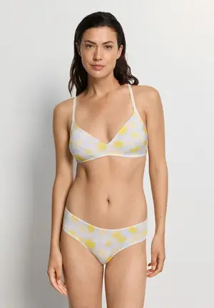 Hanro Monea Soft Cup Bra