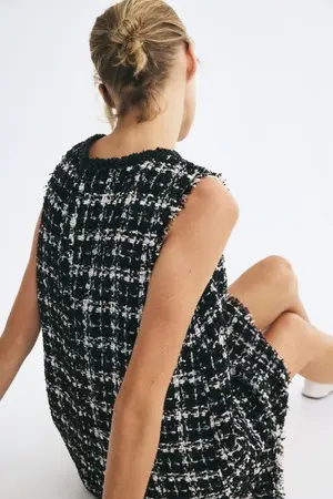 H&M Bouclé-knit Keyhole Dress