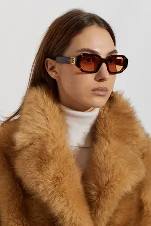 Balmain Emblem I’ Sunglasses