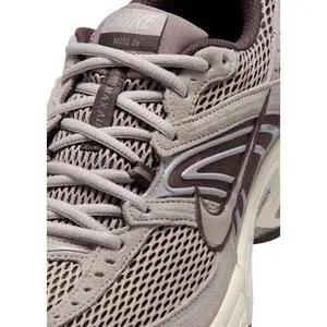 Nike Breathable Mesh Sports Shoes