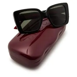 Gucci Minimal Logo Sunglasses