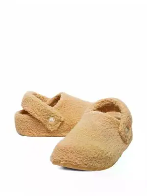 CROCS Classic Cozzzy Slippers