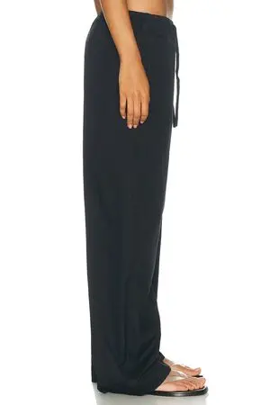 EAVES Lana Barrel Leg Pant - Black