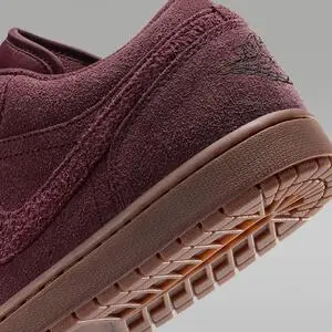 Nike Faux Fur Low-top Sneakers
