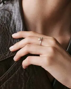 OTIUMBERG Diamond Heart Knocker Ring