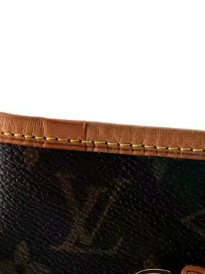 LOUIS VUITTON Neverfull Monogram Canvas Mm Tote Bag