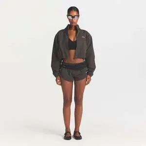 SKIMS Cropped Jacket | Grey | | Nike Crunchy Nylon