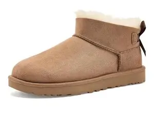 UGG Ultra Mini Bailey Bow Boots - Chestnut