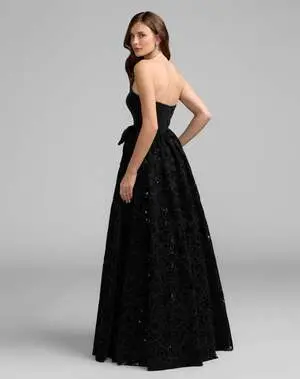 Mac Duggal Strapless Embroidered Velvet A-line Gown With Bow