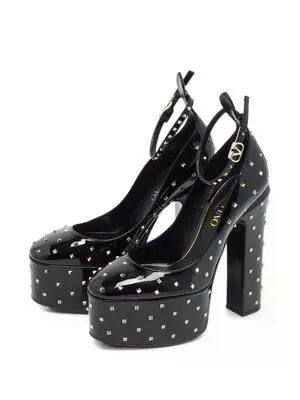 Valentino Garavani Tan-go Studded Platform Pumps