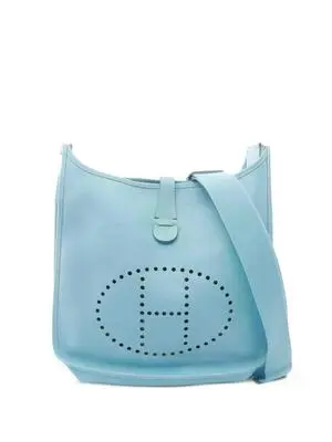 Sky Blue (blue)