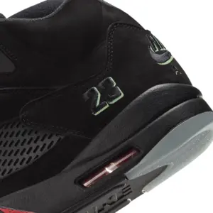 JORDAN Air 5 Retro "halloween" Shoes