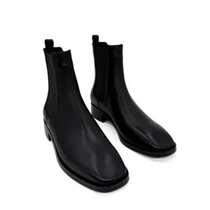 AMIE RAFA Cori Leather Chelsea Boots