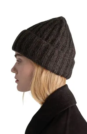HYER GOODS Chunky Alpaca Wool Beanie - Brown