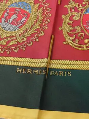 Hermès 2010s Les Armes De Paris Scarf