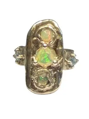 WE THE STARS Opal Trio Ring - Silver
