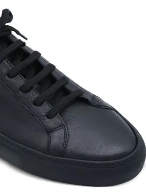 COMMON PROJECTS Lace-up Sneakers