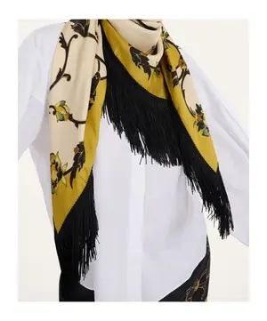La DoubleJ Reversible Fringe Foulard 90