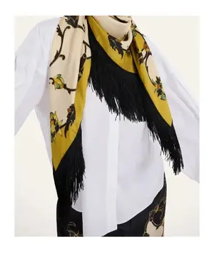 La DoubleJ Reversible Fringe Foulard 90