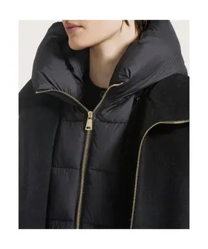 Seventy Hooded Zip-up Coat - Black