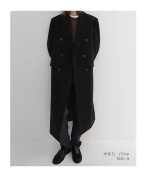 DUNST Tailored Double-breasted Cashmere Coat