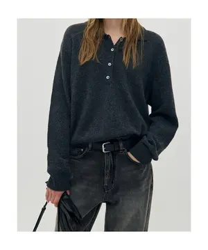LOW CLASSIC Long-sleeve Collared Knit Top