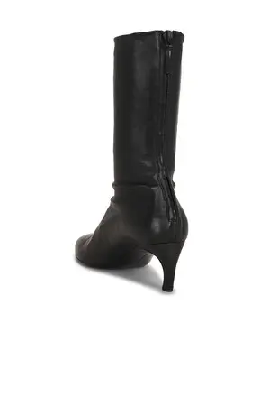 Victoria Beckham Harlow Mid 55 Boot