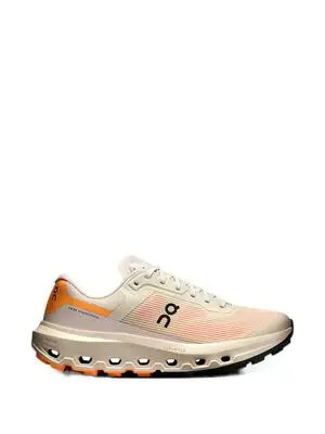 On Cloudvista 3 Sneakers - Neutrals