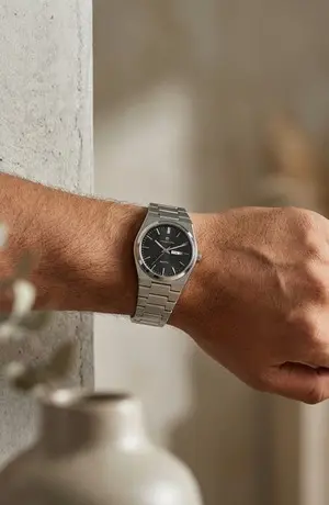 LARSON JEWELERS Professional Bracelet Watch