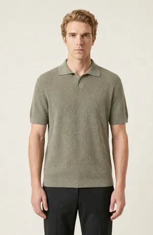 MODENAIRE Textured Knit Short Sleeve Polo Shirt With Button Detail - Olive