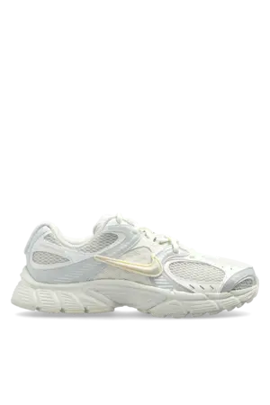Nike V5 Rnr’ Sneakers