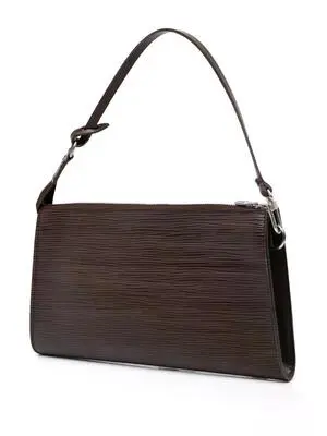 LOUIS VUITTON 2004 Epi Pochette Accessoires Shoulder Bag