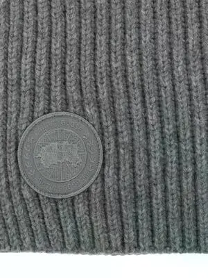 Canada Goose Logo-patch Ribbed-knit Scarf