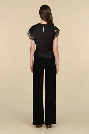 AMUR Zina Top