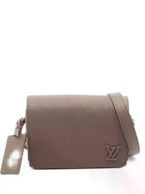 LOUIS VUITTON 2010s Aerogram Fastline Wearable Wallet Shoulder Bag