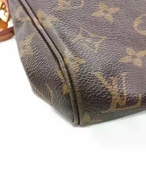 LOUIS VUITTON 2017 Pm Monogram Favorite Handbag