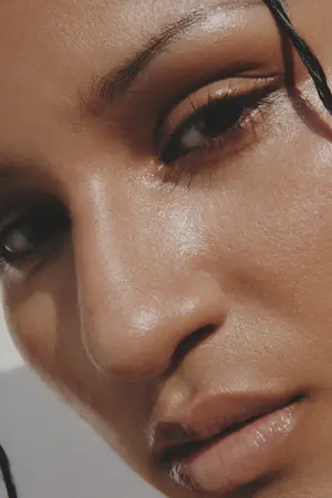 SUBMISSION BEAUTY Highlighter Lucid