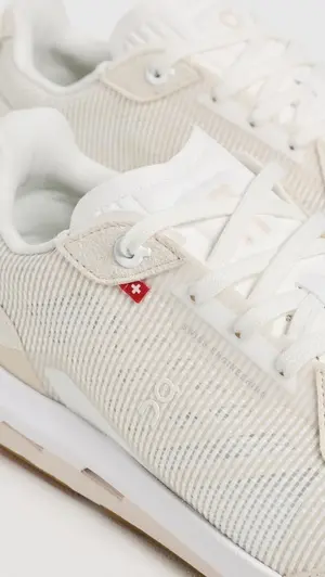On Cloud Muse Sneakers