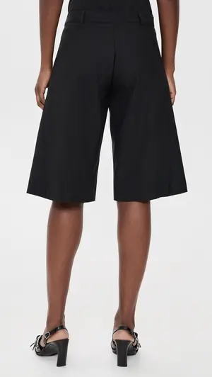 THE GARMENT Grand Shorts