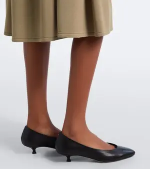 AeydĒ Corinne Leather Pumps