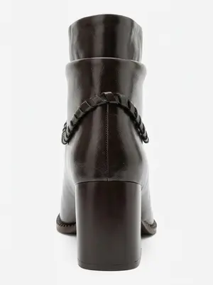 PROLOGUE SHOES Denny Block Heel Ankle Boot