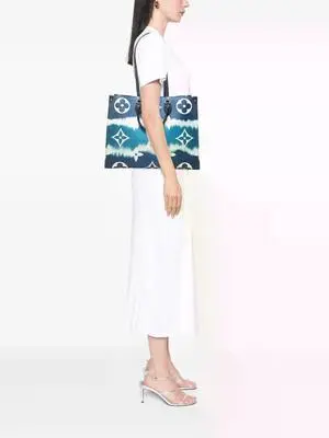 LOUIS VUITTON 2020 Monogram Giant Escale Onthego Gm Satchel