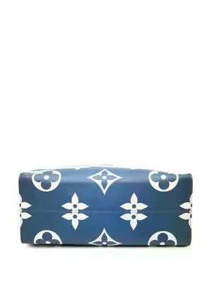 LOUIS VUITTON 2020 Monogram Giant Escale Onthego Gm Satchel