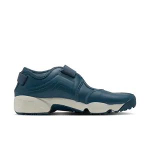 Nike Air Rift Shoes