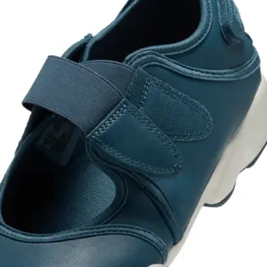 Nike Air Rift Shoes