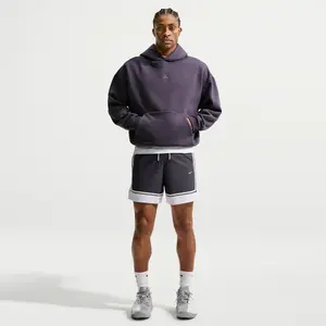 Nike Standard Issue Dri-fit 6" Basketball Shorts