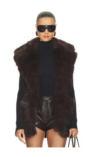 Bardot Brentley Faux Fur Vest In Chocolate