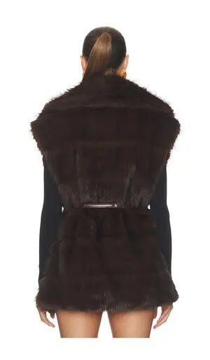 Bardot Brentley Faux Fur Vest In Chocolate