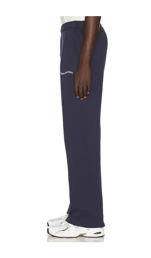 MUSEUM OF PEACE & QUIET Stencil Sweatpants In Blue